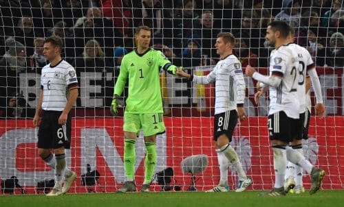 DFB Kader bei der WM 2026: Manuel Neuer als Nummer 1 dabei! Baumann ...