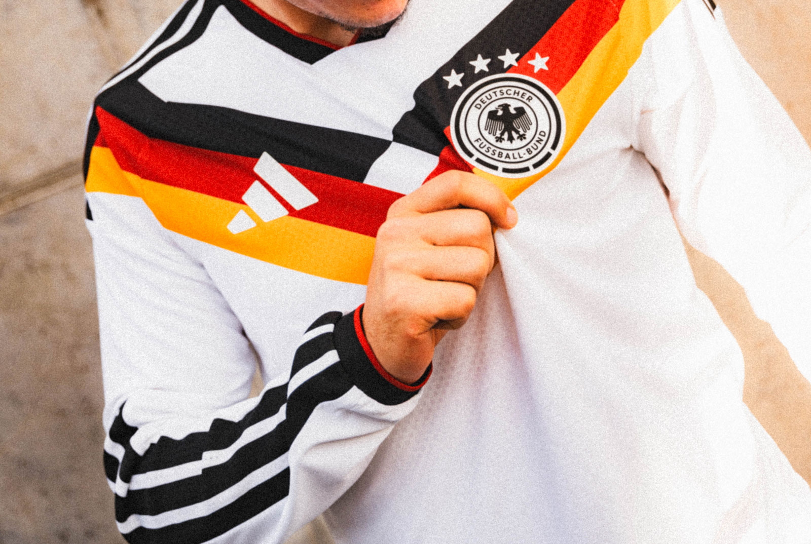Deutschland DFB Langarm Trikot 2026 ** Torwarttrikot, für Frauen & Kinder